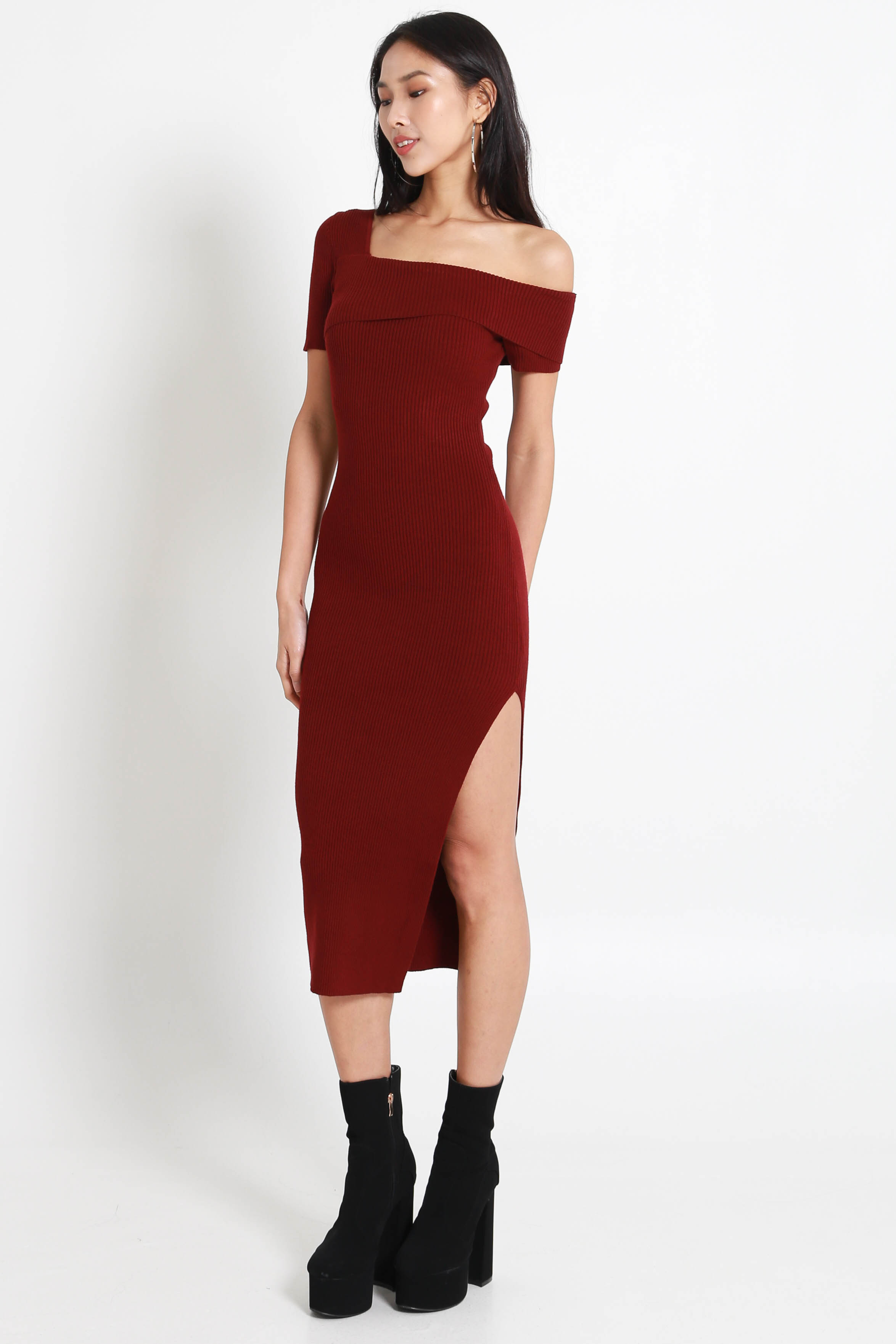 Donna One Shoulder (Maroon) | Carrislabelle
