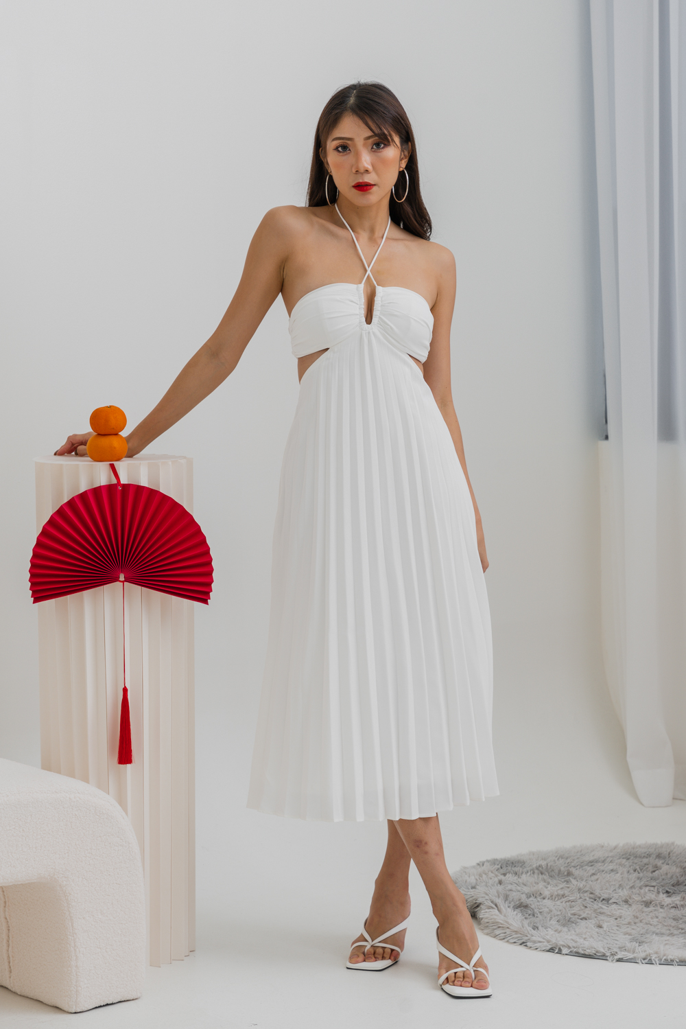 Violetta Cross Neck Pleated Dress (White) | Carrislabelle