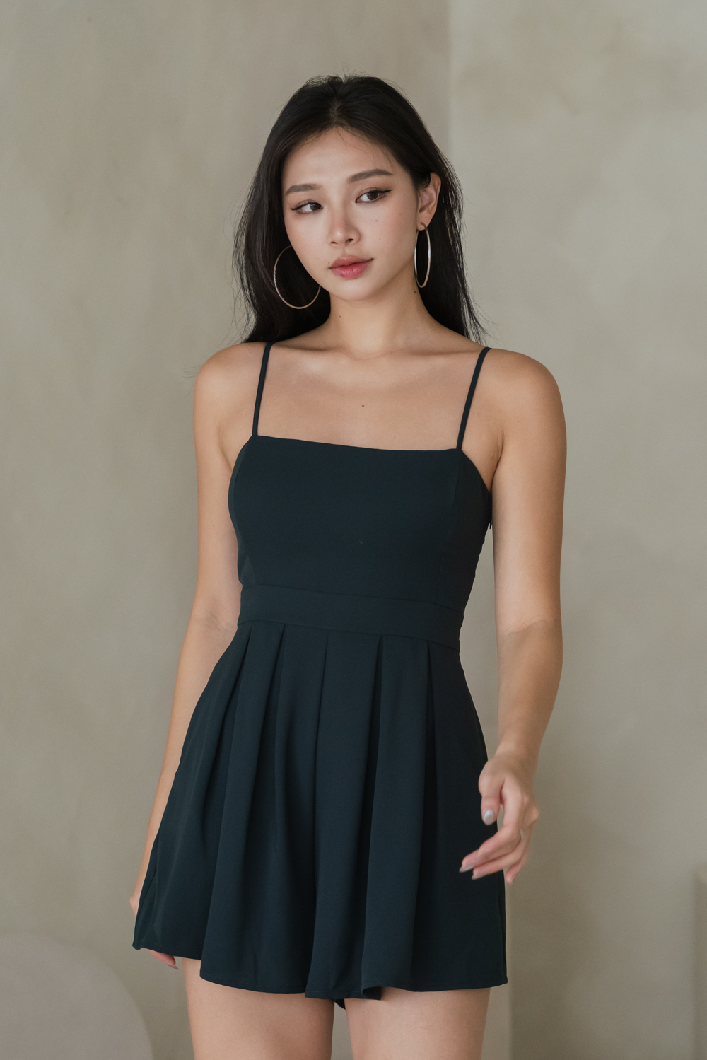 Lazier Pleated Romper (Dark Emerald Green/BackZip) | Carrislabelle